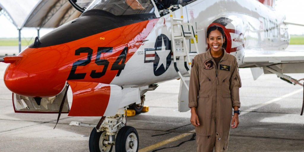 The Us Navy Announced Its First Black Female Fighter Pilot In Its History